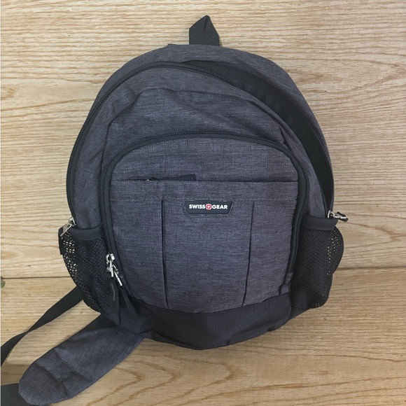 Swiss Tech | Bags | Swiss Gear Mono Slingbag | Poshmark